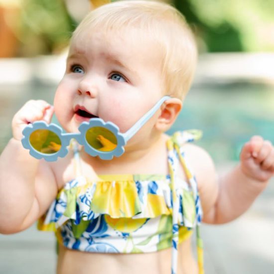 How to Protect Your Baby in the Sun - 5 Sun Safety Tips for Babies ...